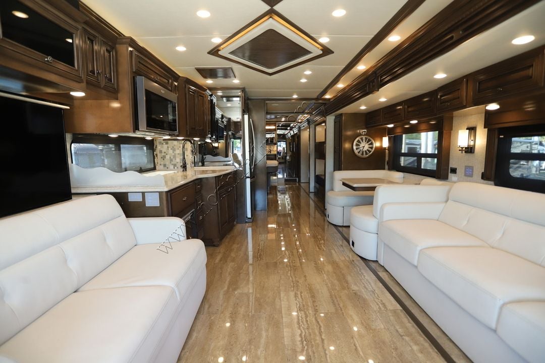 2020 Newmar Dutch Star 4310 19305