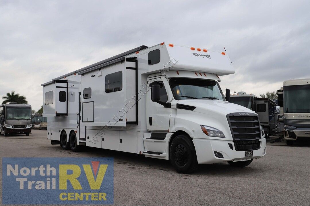 Renegade Super C RVs | North Trail RV Center