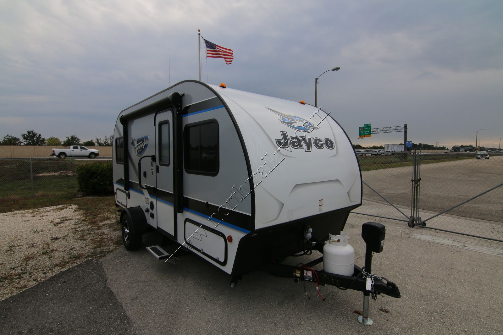 2017 Jayco Hummingbird 17FD 9855