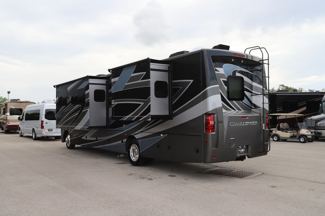 2023 Thor Challenger 37FH 14773