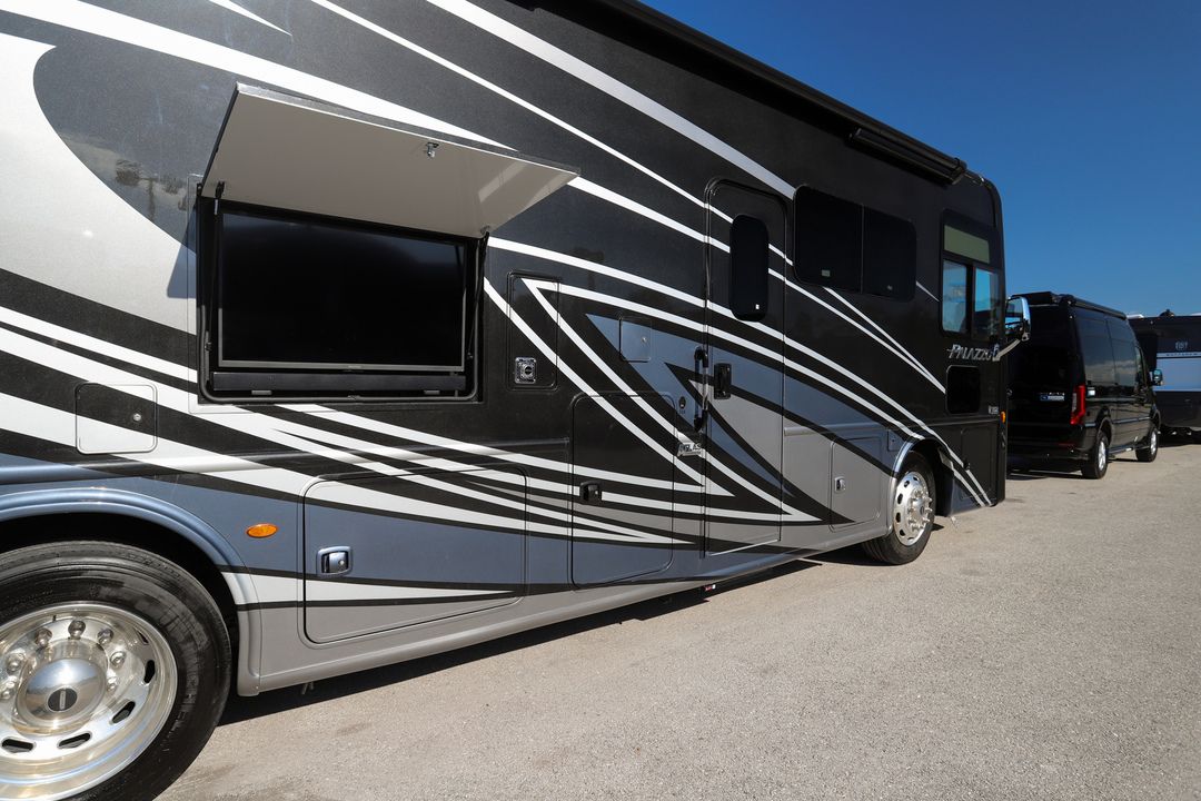 2023 Thor Palazzo 33.6 14857