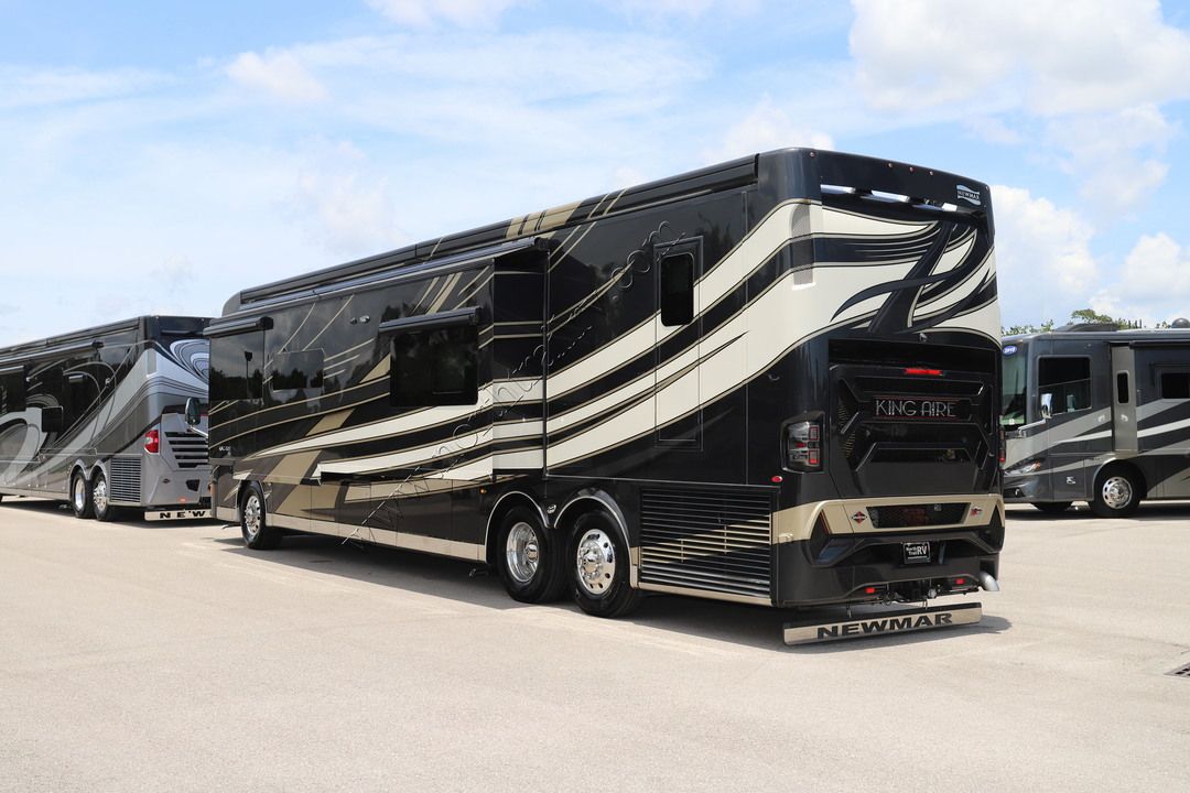 2023 Newmar King Aire 4521 14934