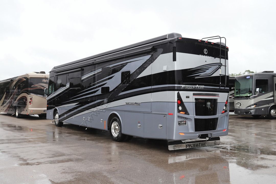 2022 Tiffin Motor Homes Phaeton 40QKH 14827