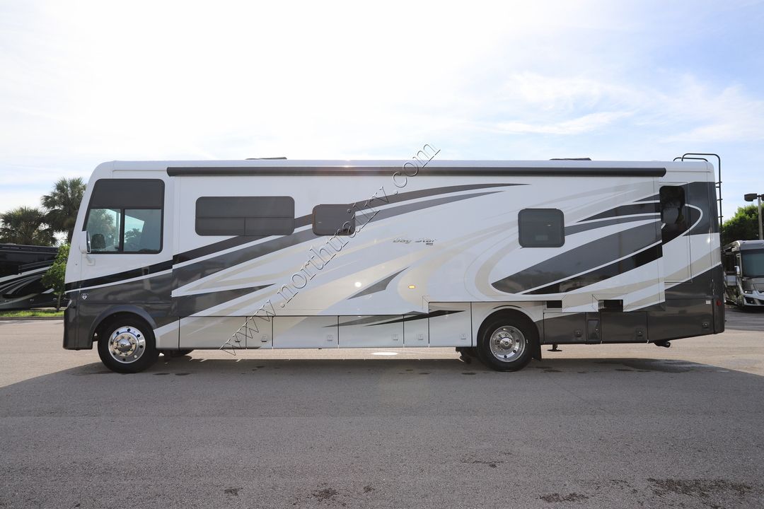 2023 Newmar Bay Star 3629 14901