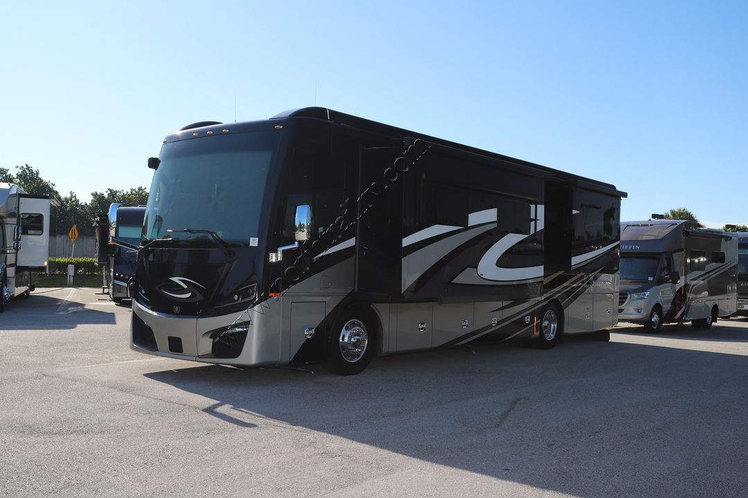 2023 Tiffin Motor Homes Phaeton 37BH 15157