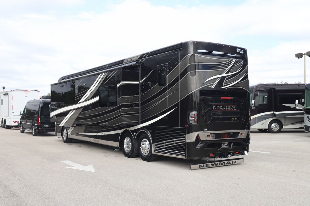 2023 Newmar King Aire 4596 14869