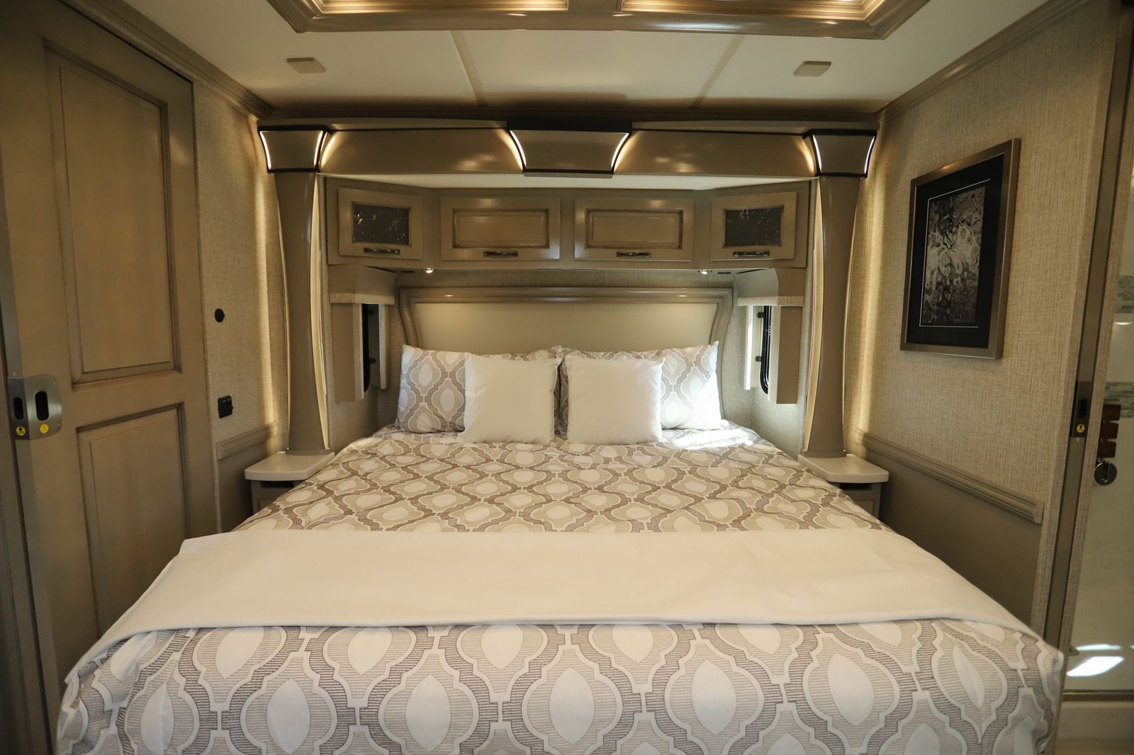 Newmar Motorhomes For Sale | North Trail RV Center