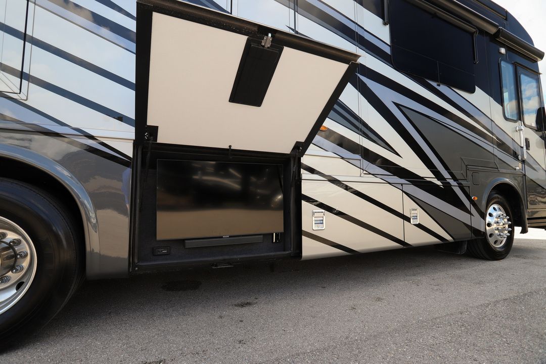 2023 Newmar Ventana 3407 14927