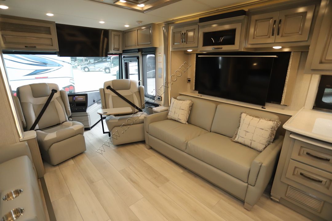 2023 Newmar Dutch Star 4369 14983