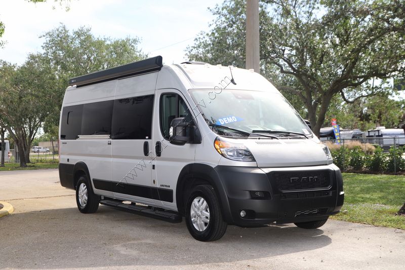 New Airstream Rangeline Touring Coach | Airstream of South Florida