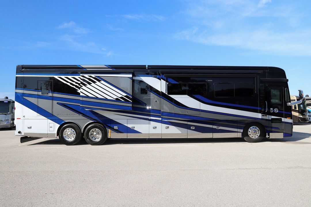 2023 Tiffin Motor Homes Allegro Bus 45FP 15183