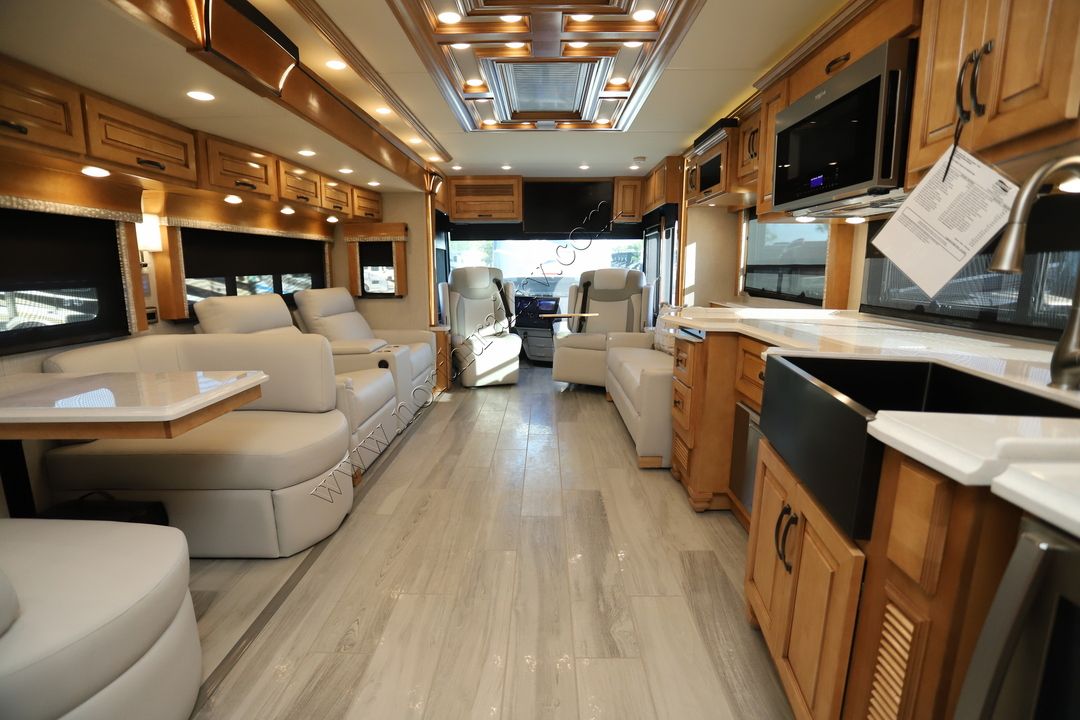 Newmar Motorhomes For Sale | North Trail RV Center