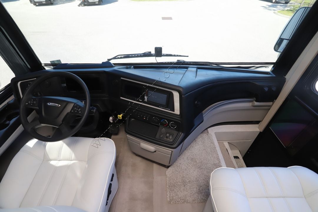 2023 Newmar Ventana 4310 15025