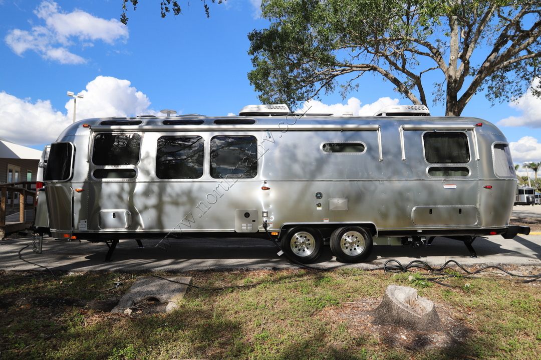 2023 Airstream International 30RB 15152