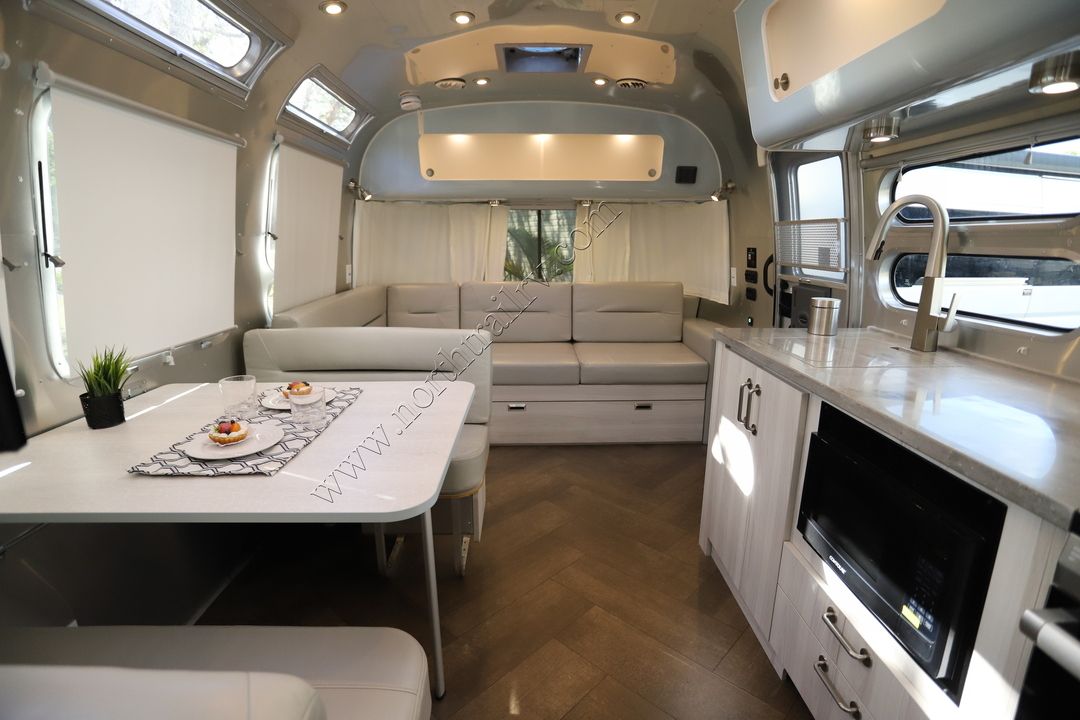 2023 Airstream International 30RB 15152