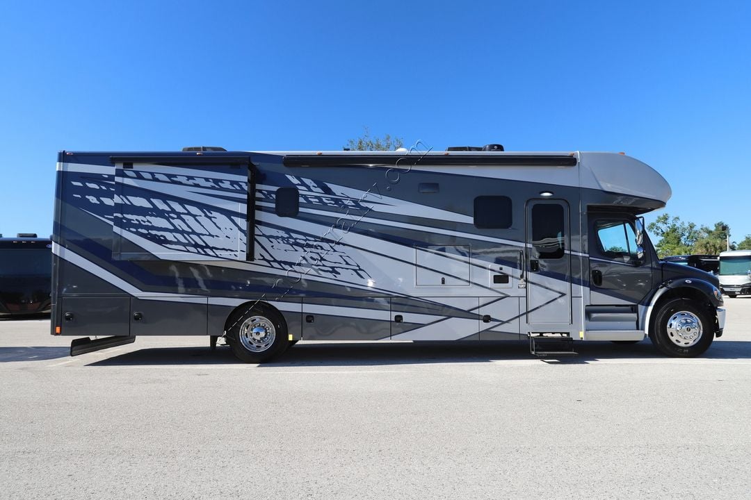 Renegade RVs For Sale | North Trail RV Center