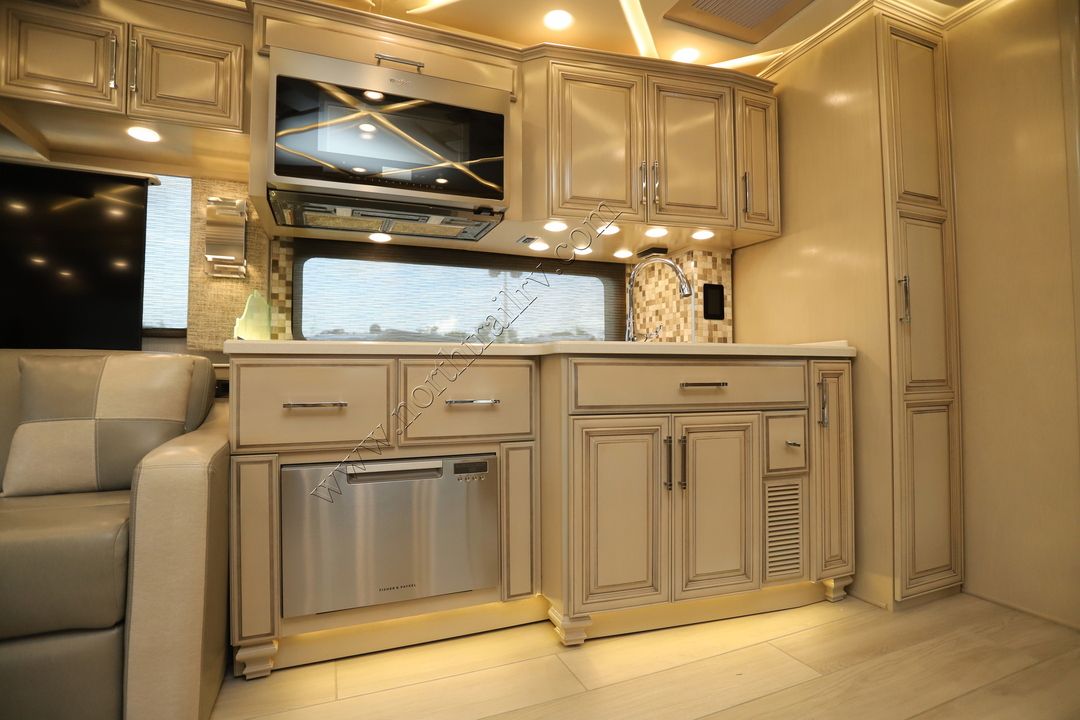 2022 Newmar Mountain Aire 4535 14343-1