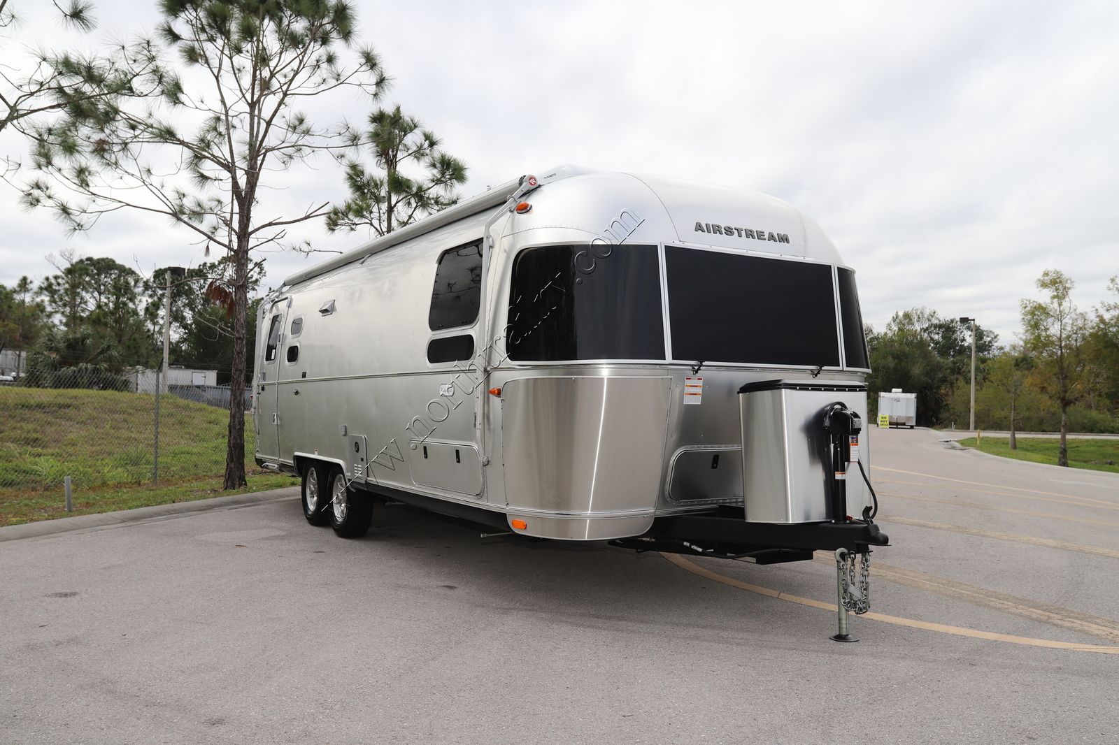 2023 Airstream Flying Cloud 27FB Travel Trailer New for Sale Fort Myers, FL