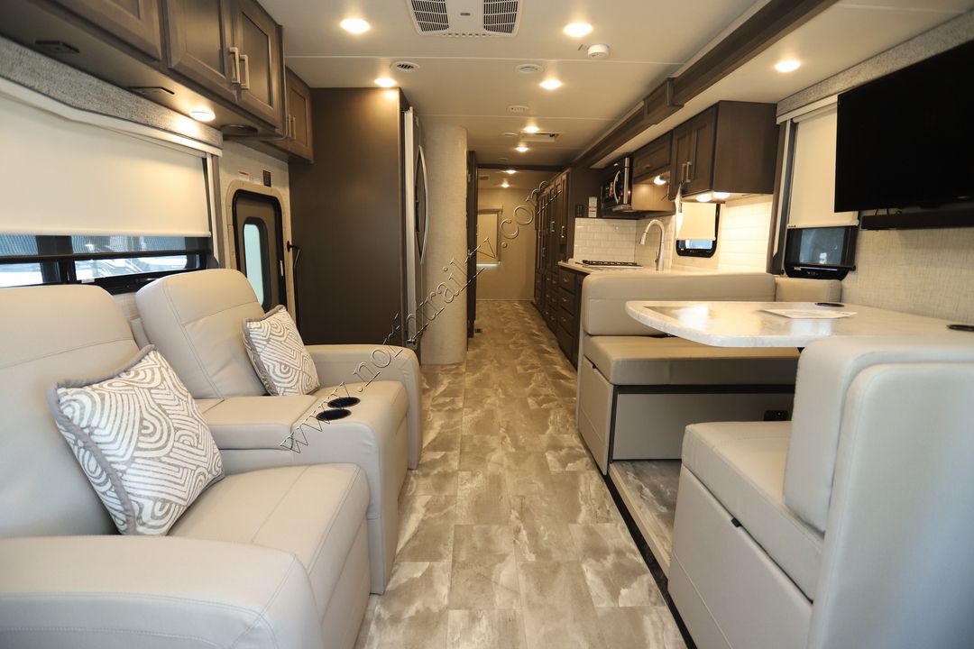 2023 Thor Challenger 36FA 15430