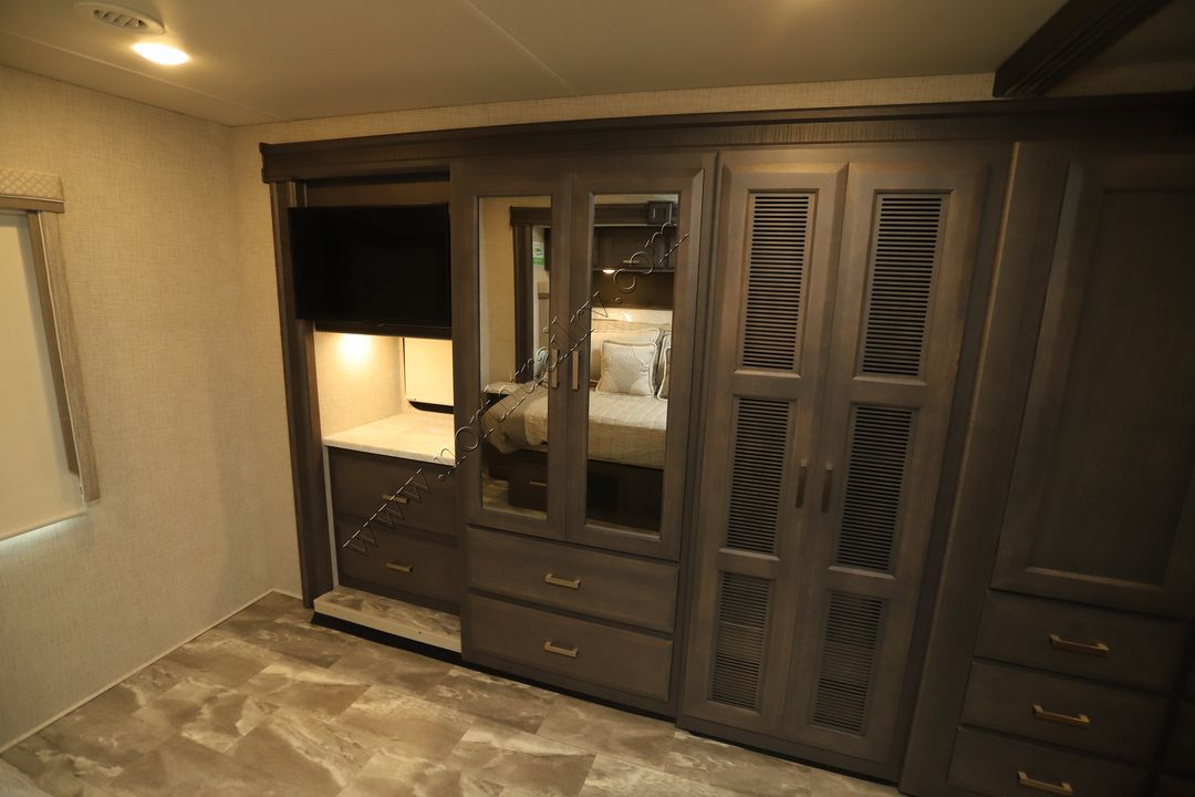 2023 Thor Challenger 36FA 15430