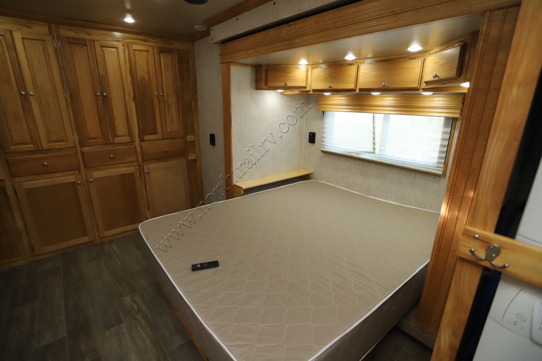 2021 Sundowner Executive Traveler 3886DSOM 15217-1
