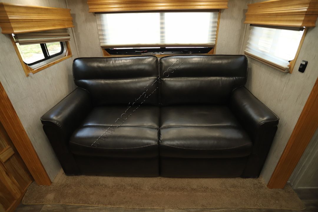 2021 Sundowner Executive Traveler 3886DSOM 15217-1