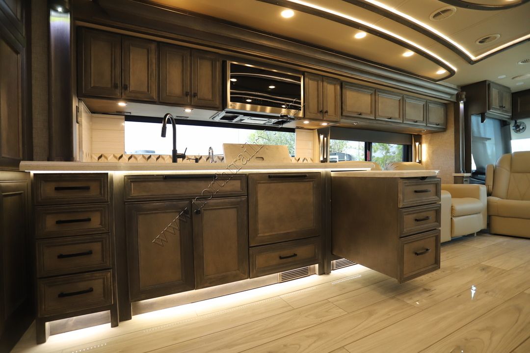 Tiffin Motorhomes For Sale | North Trail RV Center