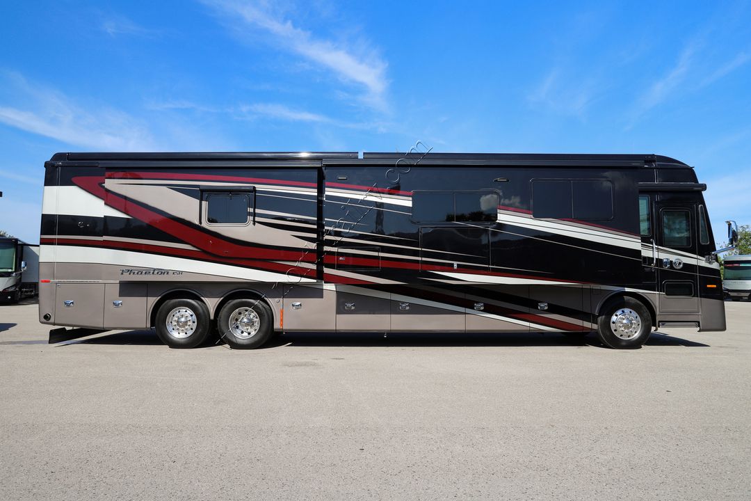 2022 Tiffin Motor Homes Phaeton 44OH 14984-1