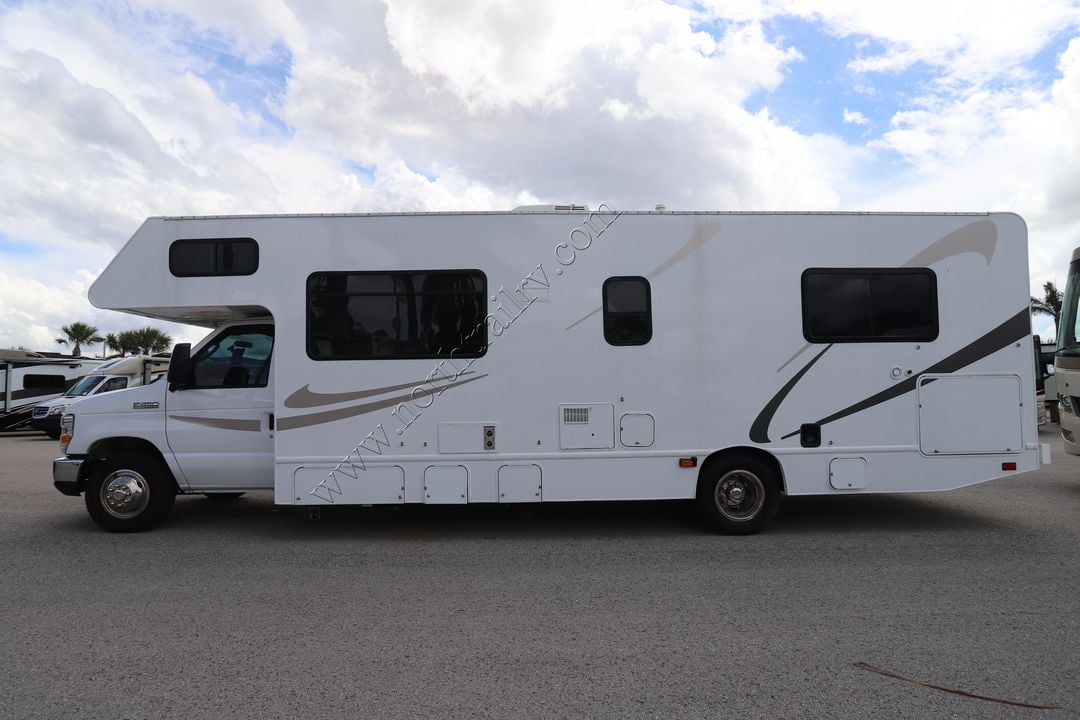 2016 Thor Majestic 28A 14804-2