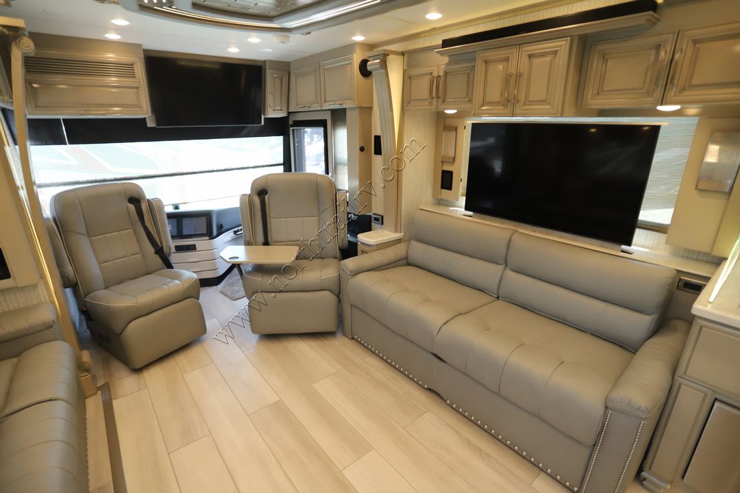 2023 Newmar London Aire 4535 15530