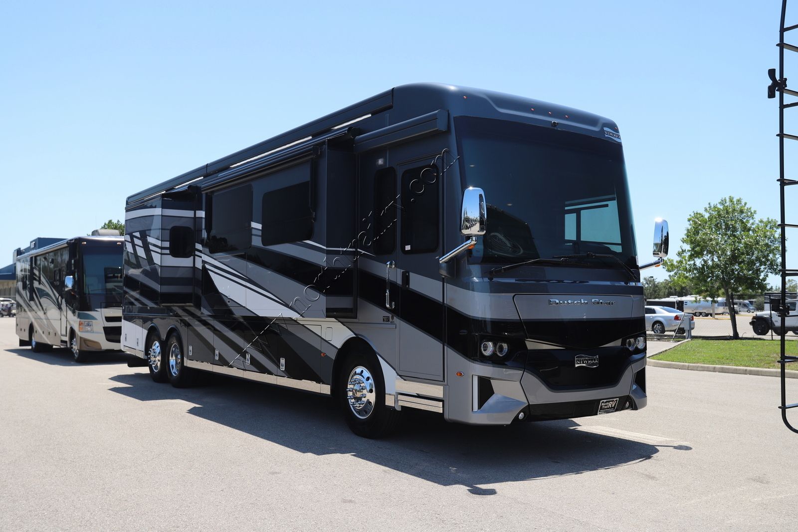 Newmar Motorhomes For Sale | North Trail RV Center