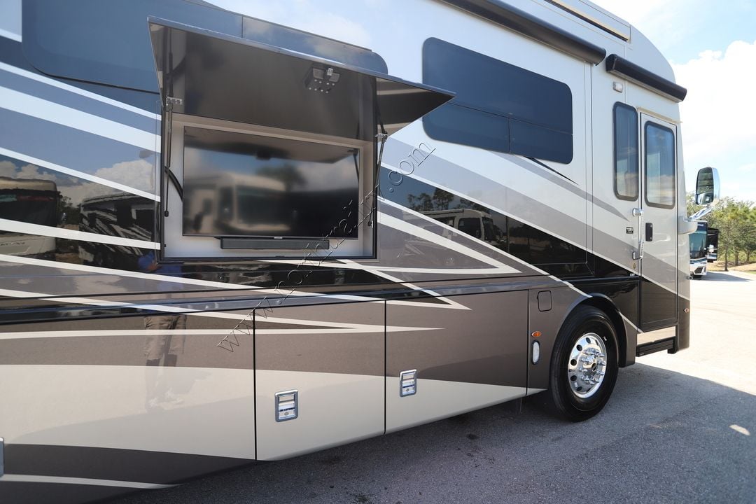 2023 Newmar Dutch Star 4369 15297