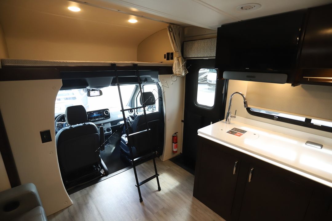 2023 Renegade Rv Vienna 25VRMC 15597