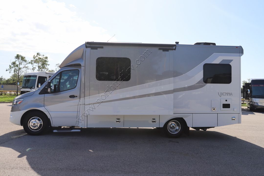 2023 Renegade Rv Vienna 25VTBN 15572