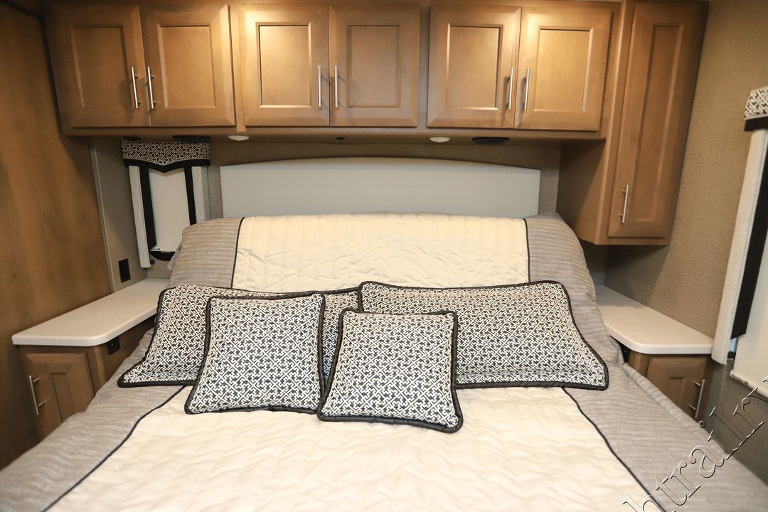 2022 Thor Omni SV34 15109-1