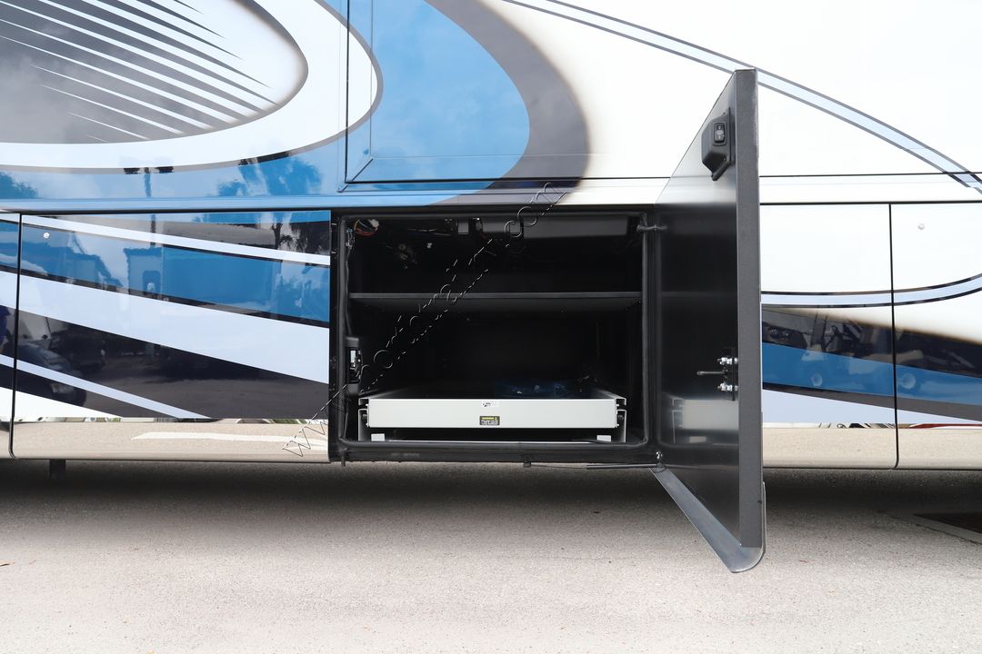 2023 Newmar Essex 4569 15388