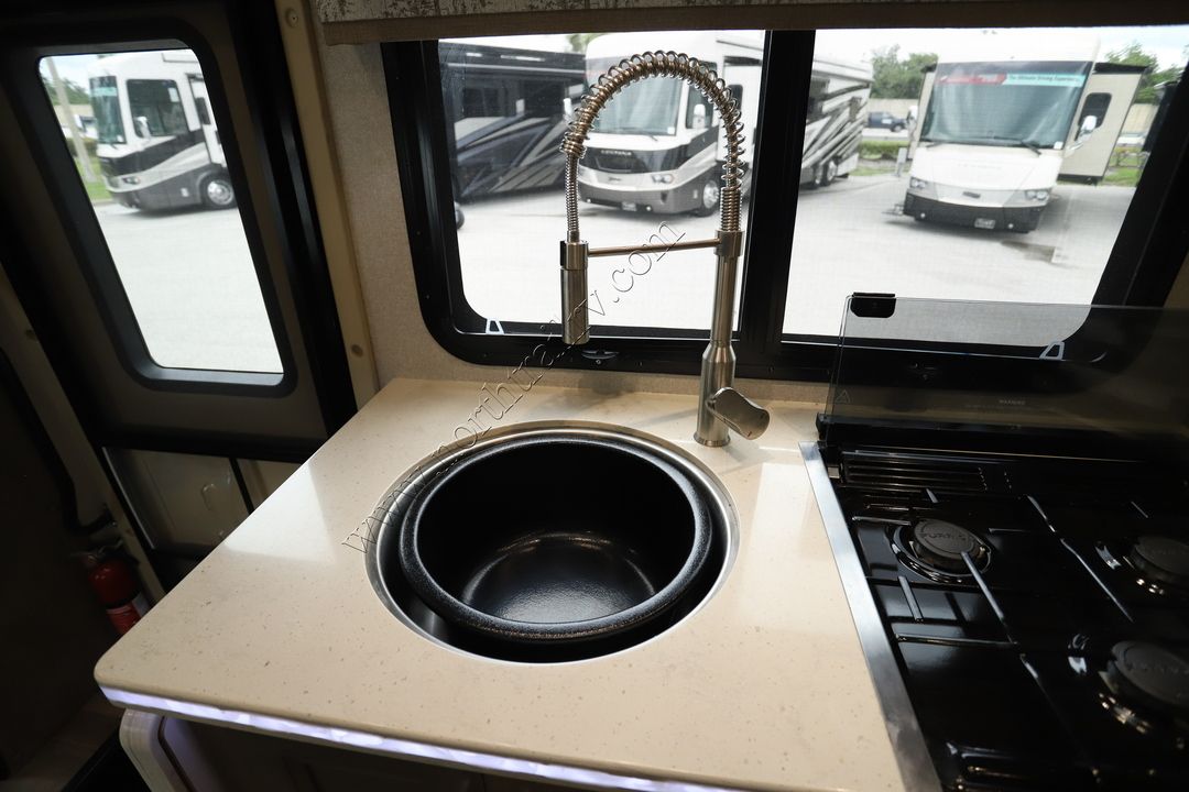 2021 Dynamax Isata 3 24FW 19035