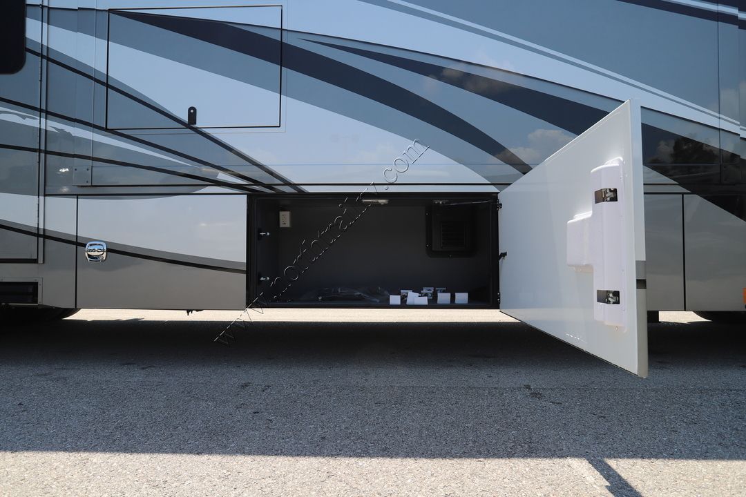 2024 Renegade Rv Explorer 40ERB 15498