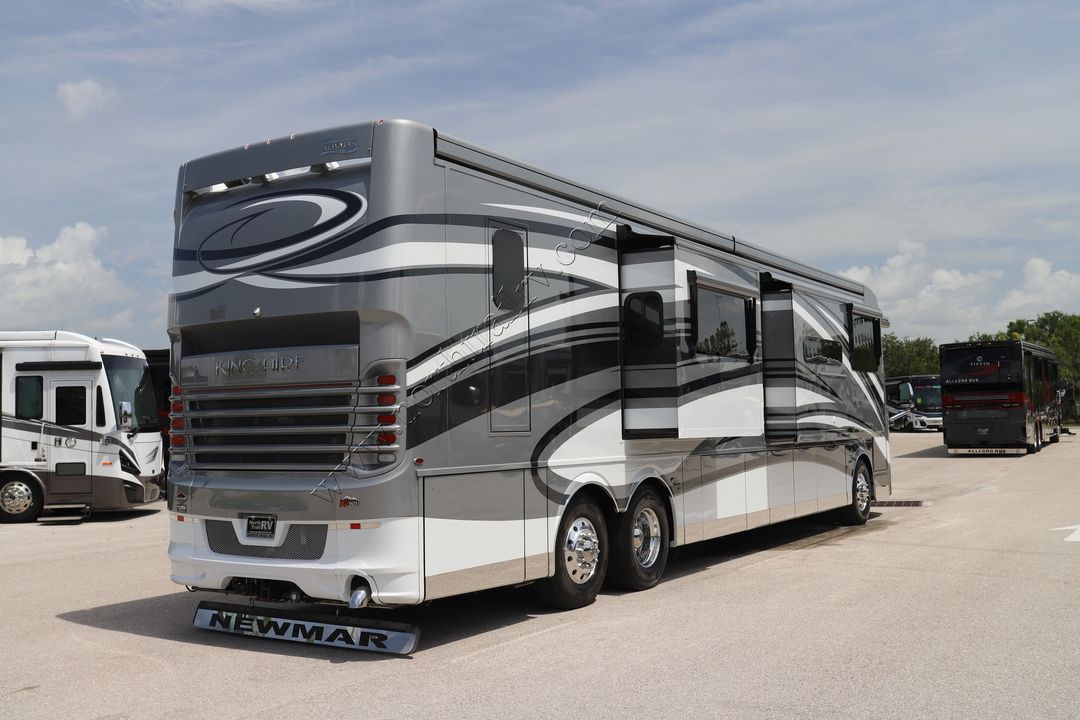 2019 Newmar King Aire 4531 19040
