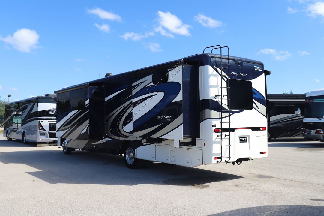 New and Used RVs for Sale in Fort Myers, FL | North Trail RV Center