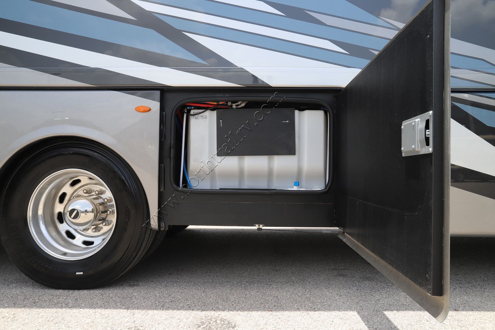 Thor Motor Coaches For Sale | North Trail RV Center