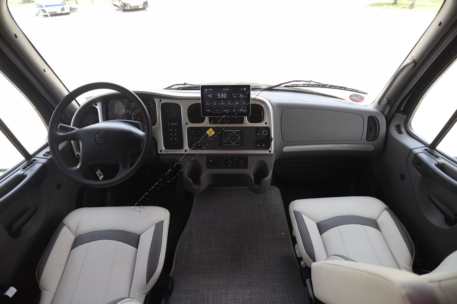 Thor Motor Coaches For Sale | North Trail RV Center