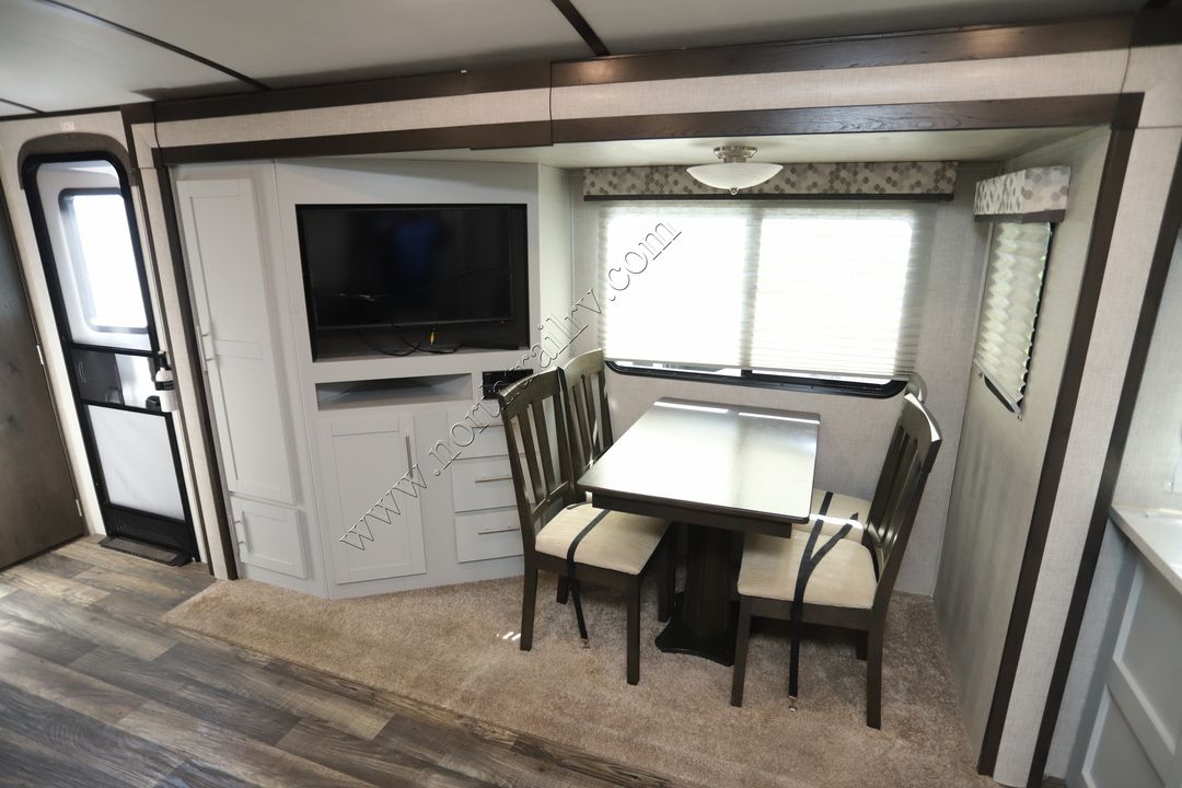 2019 Keystone Bullet Premier 24RK 14726-2