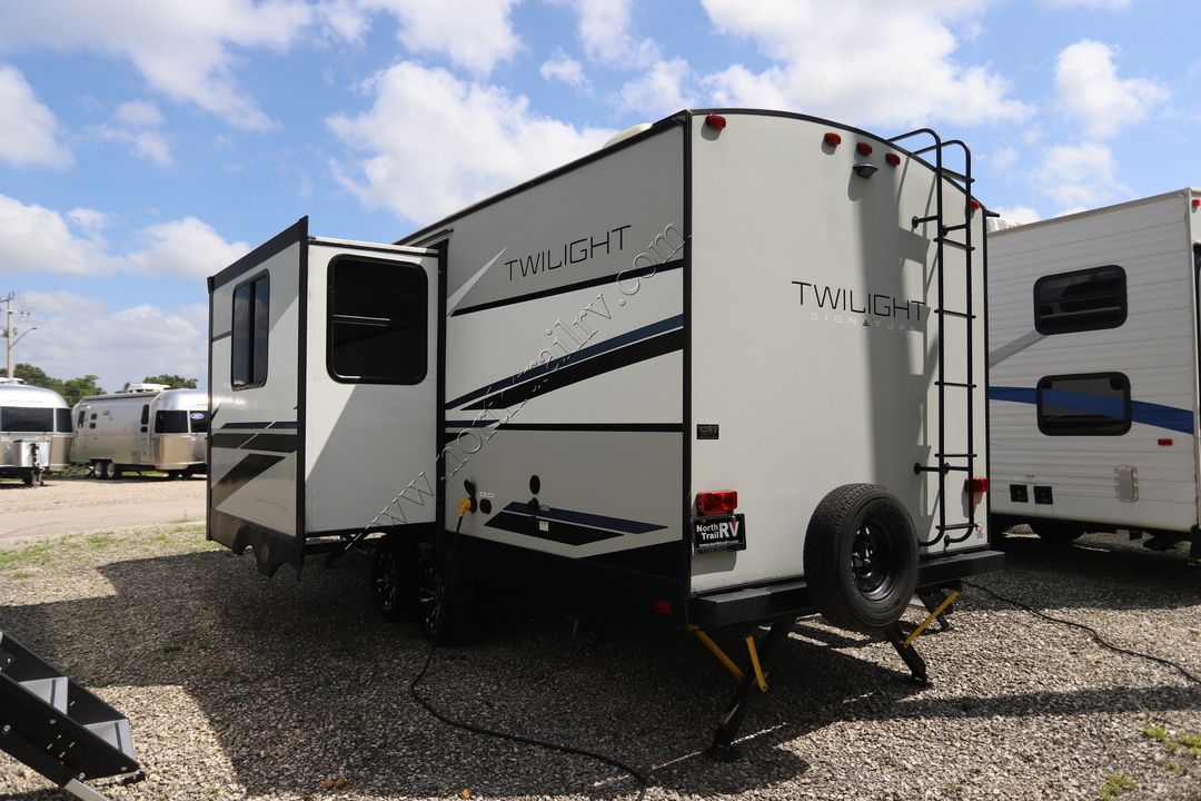 2021 Twilight Signature 2100 19030-1