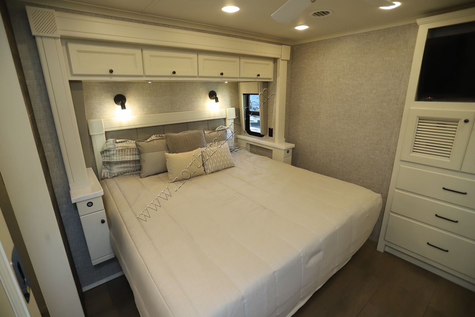 Tiffin Motorhomes For Sale | North Trail RV Center