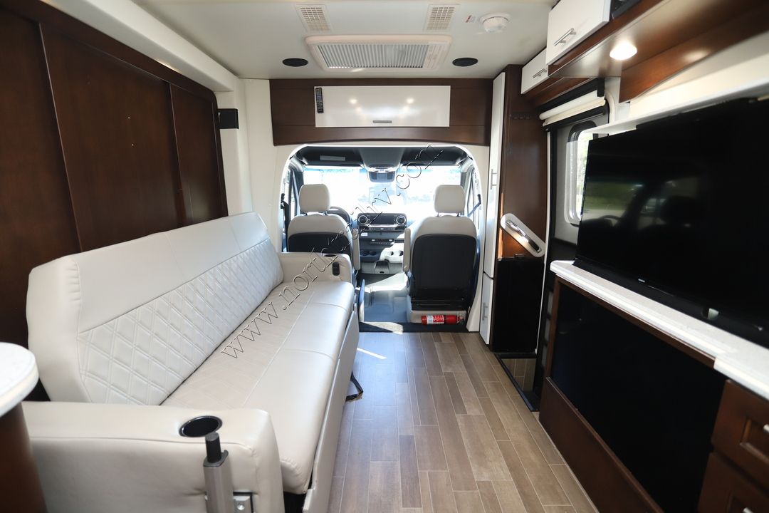 2021 Regency Conversions Ultra Brougham 25MB 19057-2