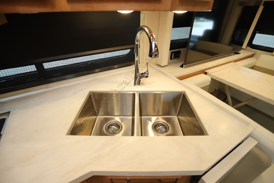 2024 Newmar Super Star 3731 15842