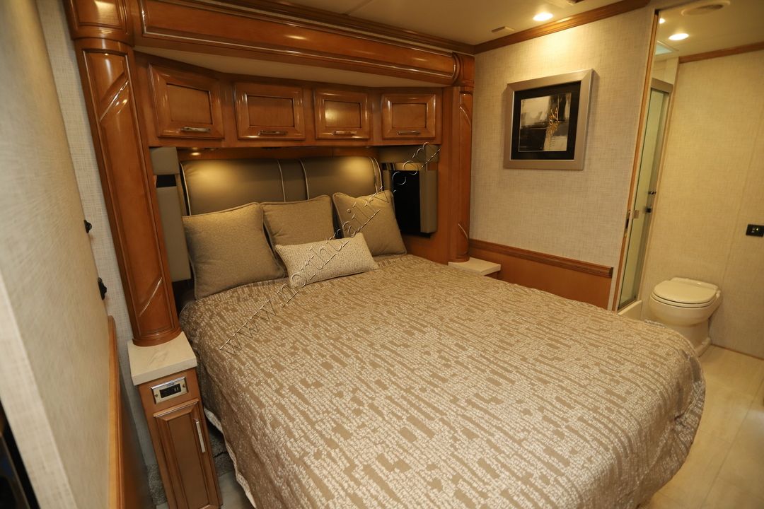 2024 Newmar Super Star 3731 15842