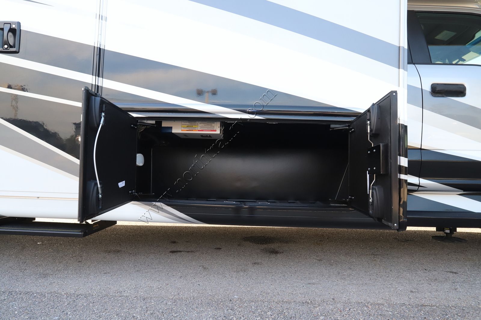 Thor Motor Coaches For Sale | North Trail RV Center