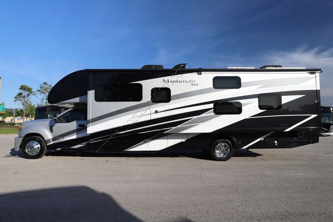 2024 Thor Magnitude RS36 15843